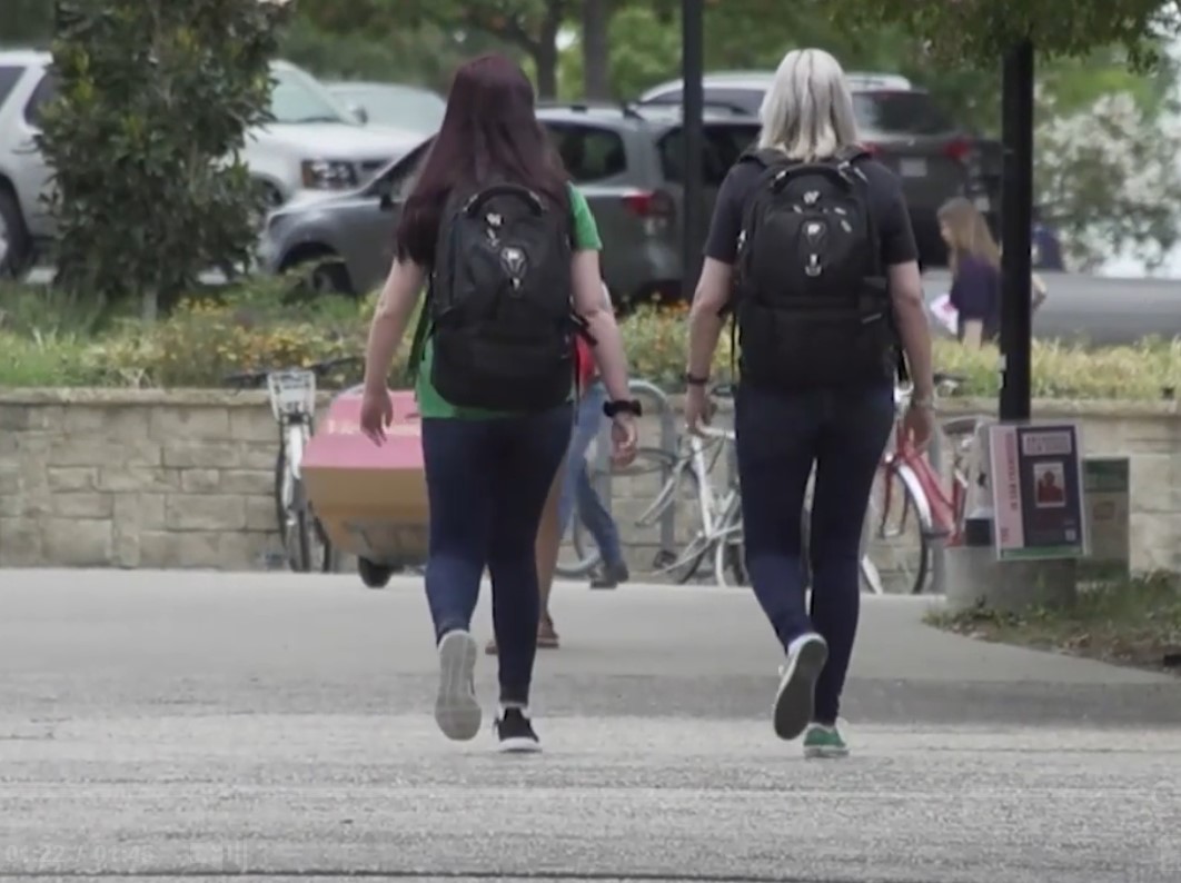 16-year-old college student and mom are both in school, take every ...