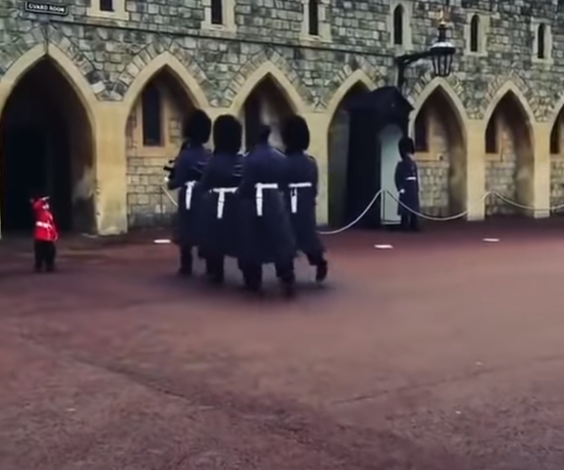 Queen’s guards break formation to create unforgettable memory for ...