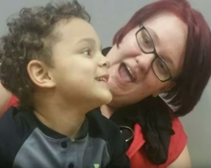 Hairstylist Makes Mom Cry During Autistic’s Son’s Haircut