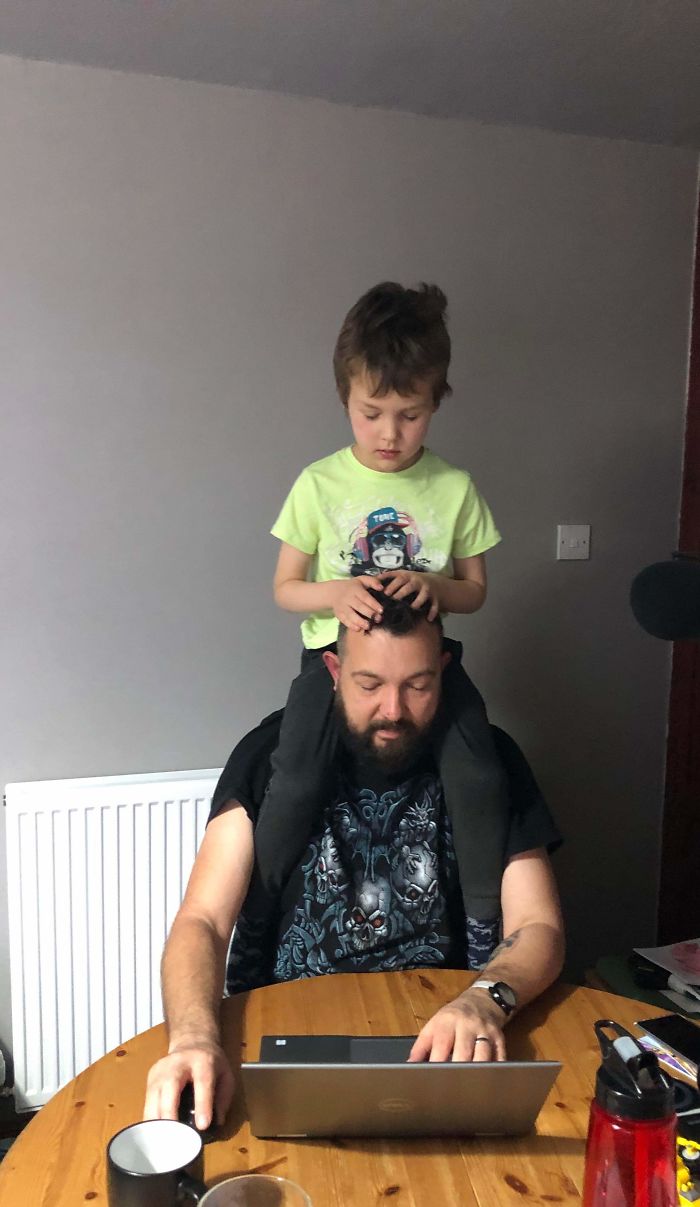 30 Hilarious photos of parents currently trapped at home with kids