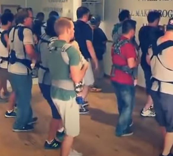 Daddy-baby dance duos bring the house down with epic moves to “Play ...