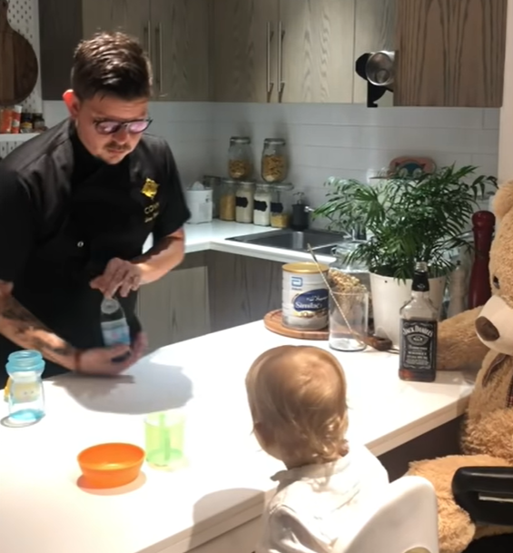 Internet reacts when bartender dad serves toddler son a ‘milk-tini’