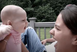 Aunt growls at baby girl making everyone laugh when baby quips back her ...