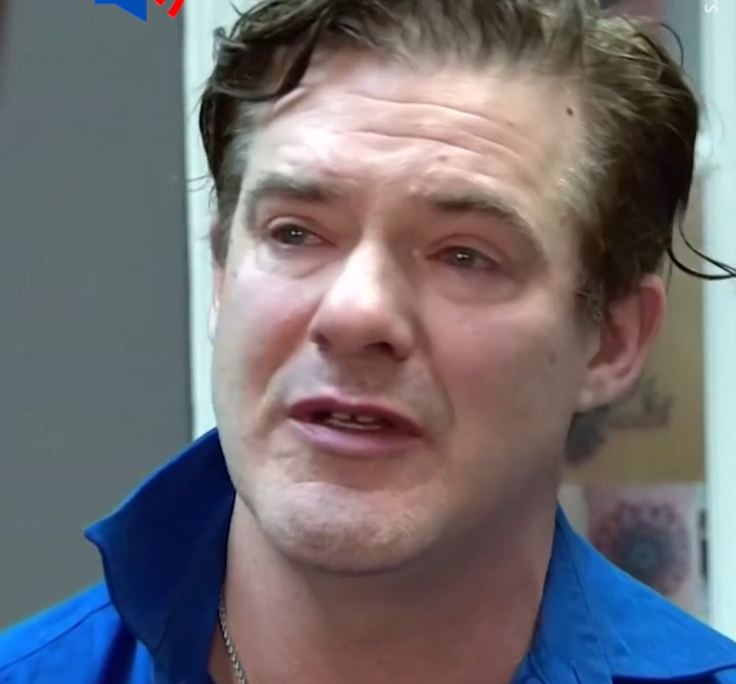 Dad spends 30 excruciating hours getting a tattoo like his son’s birth ...