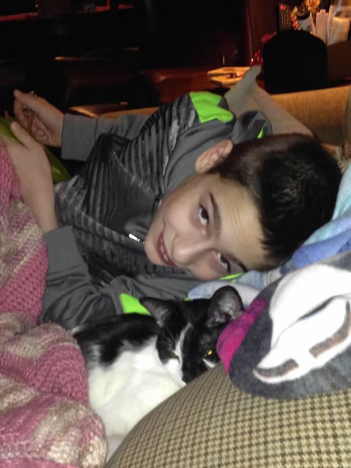 Devastated mother warns others about deadly 'pass out challenge' that ...