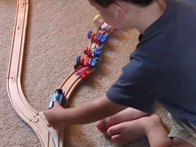 Psychology prof has 2-year-old son solve “the trolley problem” with ...