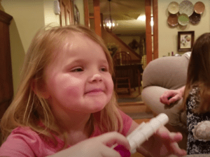 Little girl raises Dad’s heart rate with hilarious boyfriend announcement