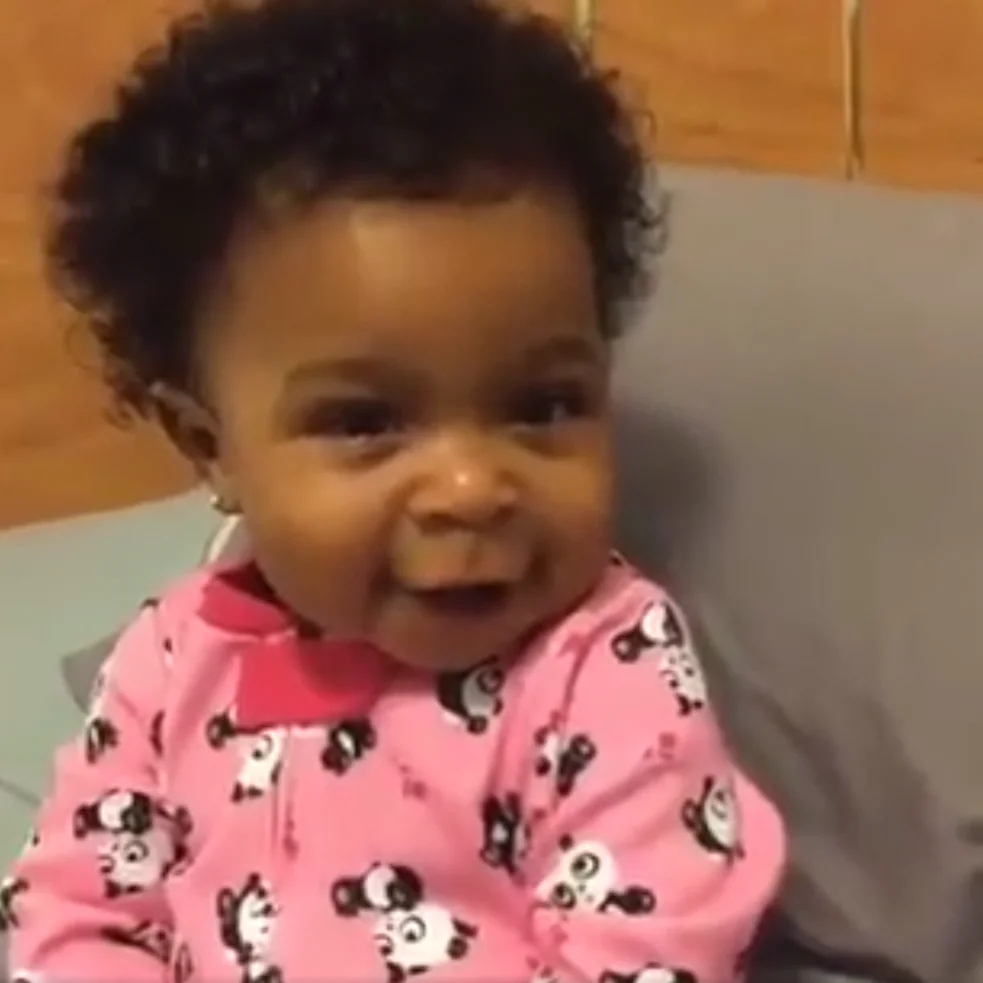 Adorable baby shows off her “mad face” mom can’t contain laughter