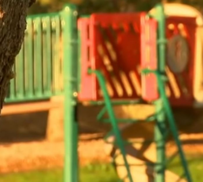 10-Year-Old Girl Avoids Possible Kidnapping By Asking Stranger In Car ...