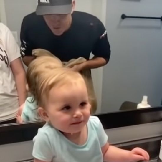 Bewildered babies respond to seeing their dads without beards for the ...