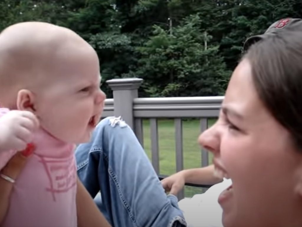 Aunt growls at baby girl but no one anticipates baby to quip back her ...