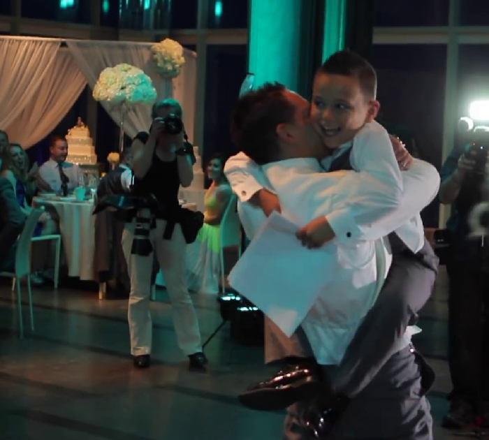 Dad asks young son to be best man and he gives the most honest speech ever