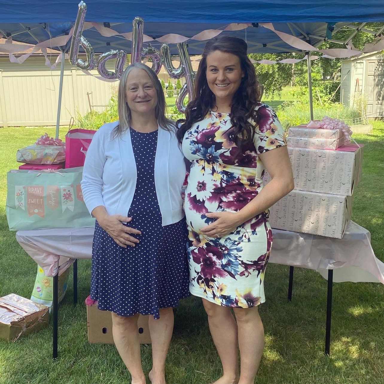 53-year-old mom and her 31-year-old daughter give birth to biological ...