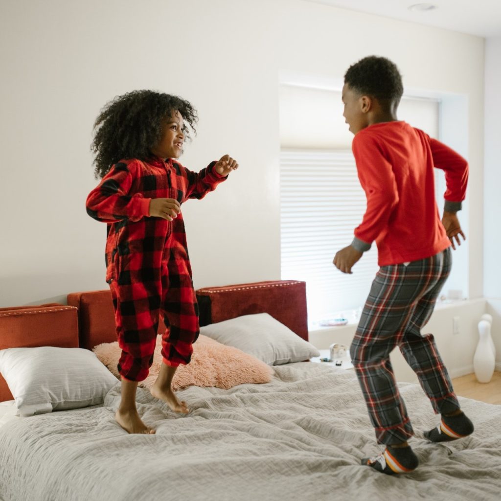 Study confirms the second child really is more of a pain in the neck to ...