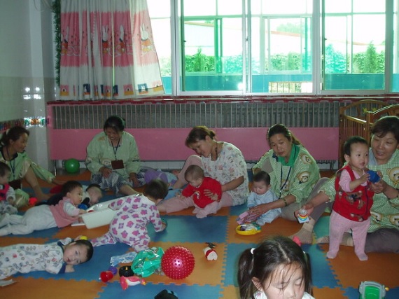 Toddlers who were like siblings in Chinese orphanage reunite when they ...