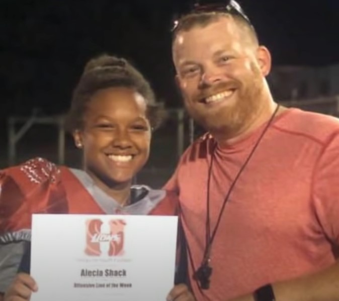 Teen in foster care sweetly asks her coach to adopt her after living ...