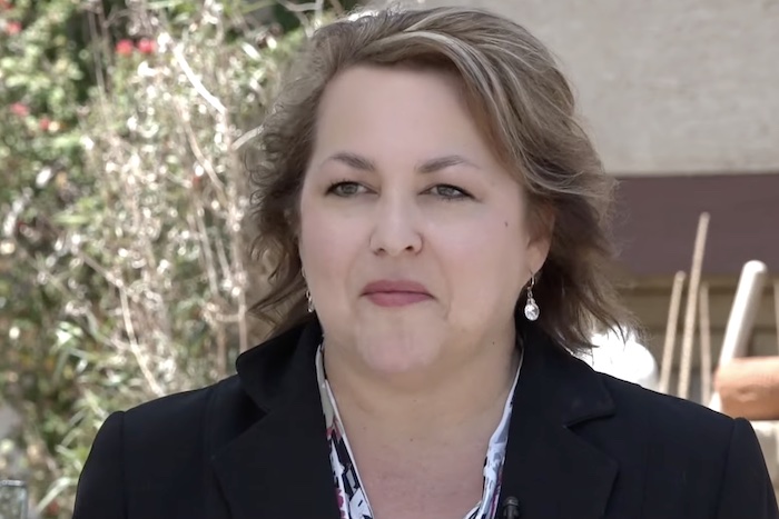 18-year-old that took in his 7 siblings after mom’s passing faces ...