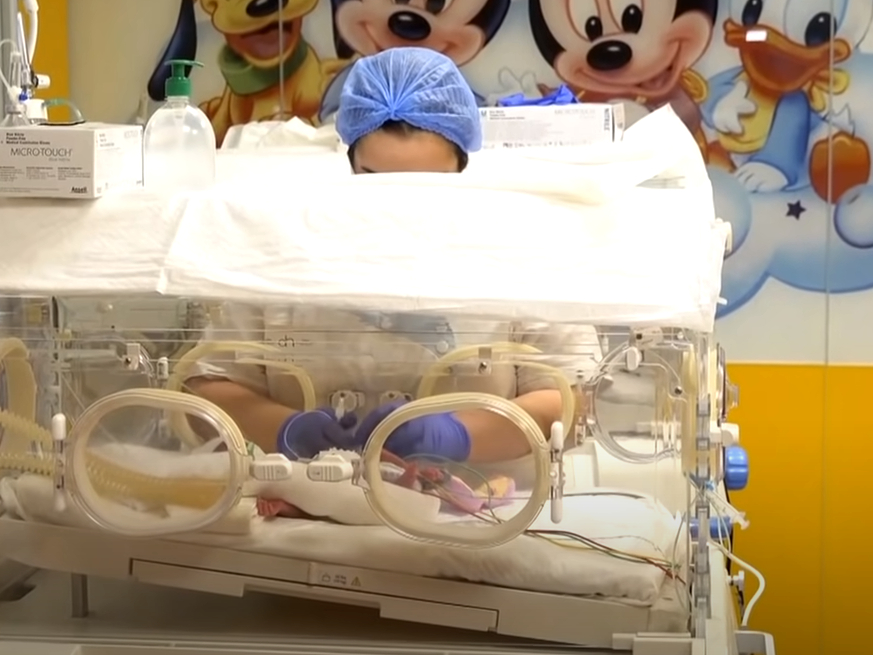 Parents of record-breaking nonuplets give a glimpse into hectic life ...