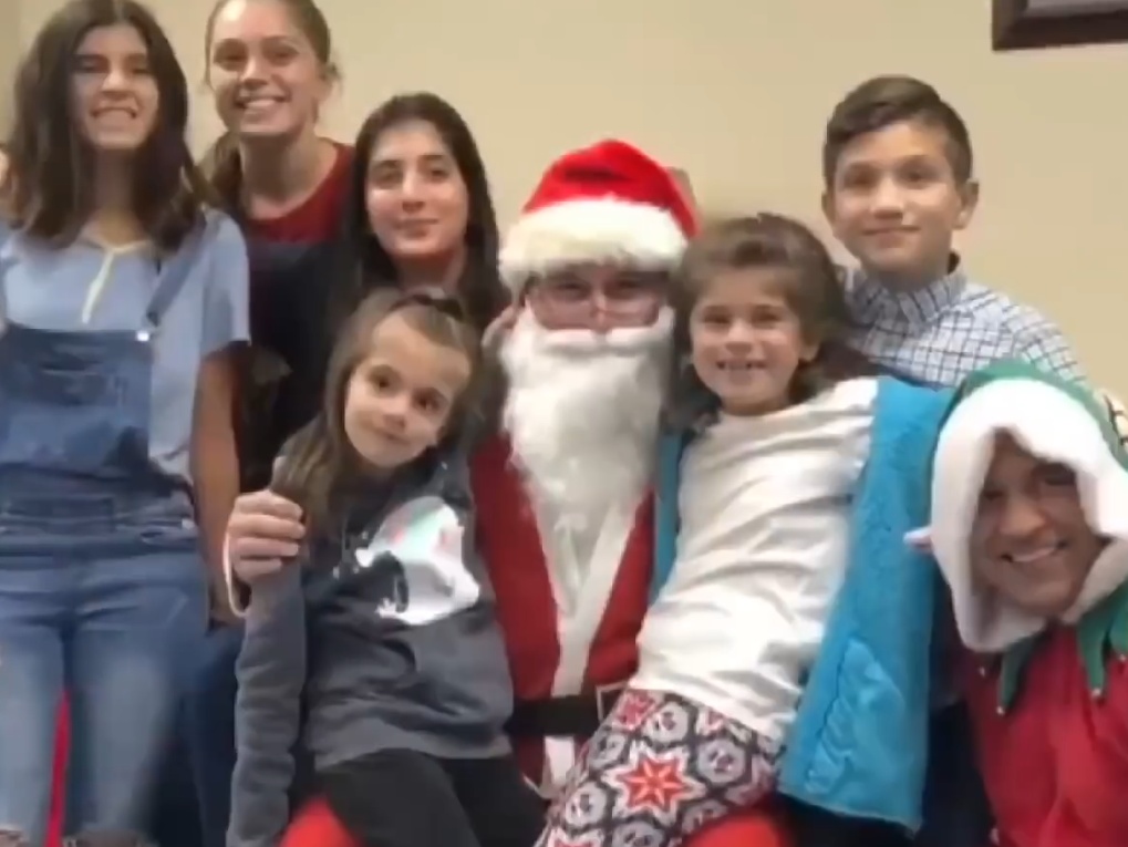 20-year-old raising 5 siblings while grieving the passing of both ...