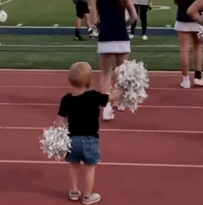 2-year-old learns cheer routine from watching big sister and totally ...