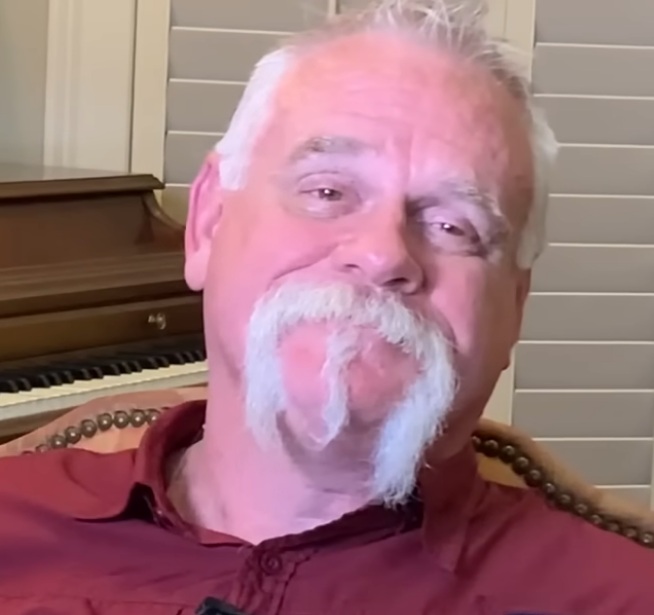 Couple donate their extra frozen embryos and end up gaining 18-year old ...