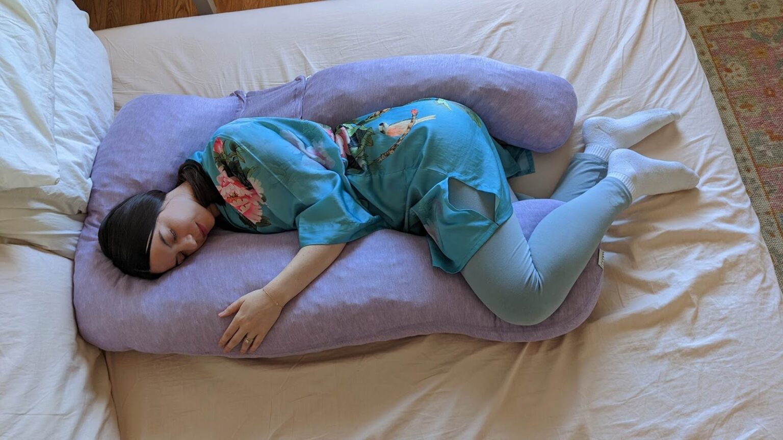 I Tried The Best Pregnancy Pillows For 1 Week Each – Here’s What ...