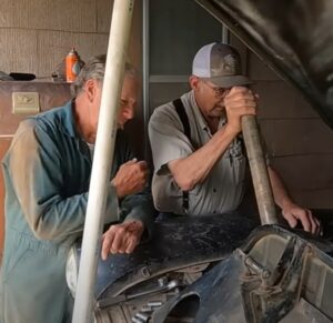 Man fixes his 102-year-old dad’s 1946 Cadillac without telling him and ...