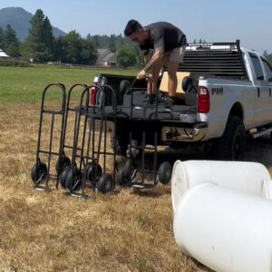 Dad goes all out building homemade “train” for his daughters and earns ...