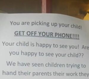 Parents find blunt sign on daycare door that sparks internet debate