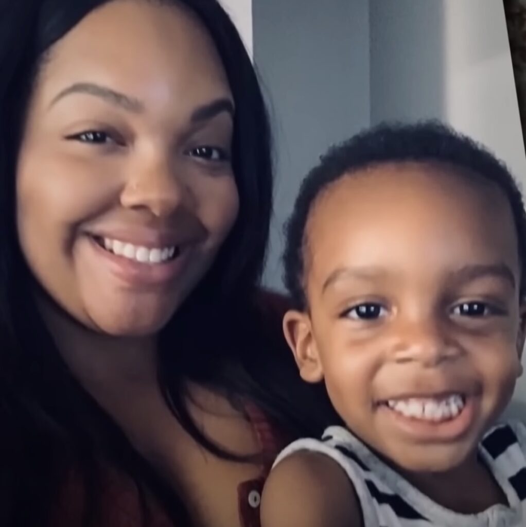 Hours old baby abandoned on strangers doorstep finally finds her birth ...