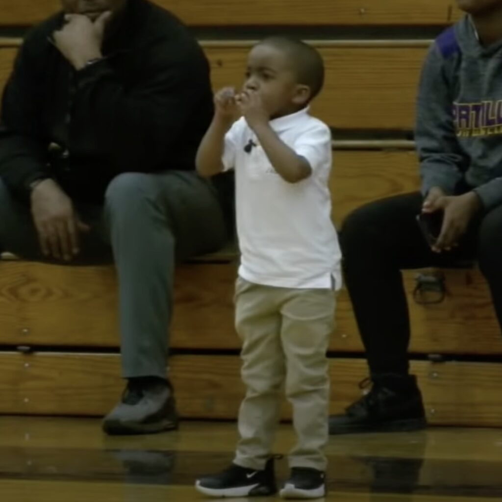 4-year-old boy thinks he’s the coach of dad’s high school basketball ...